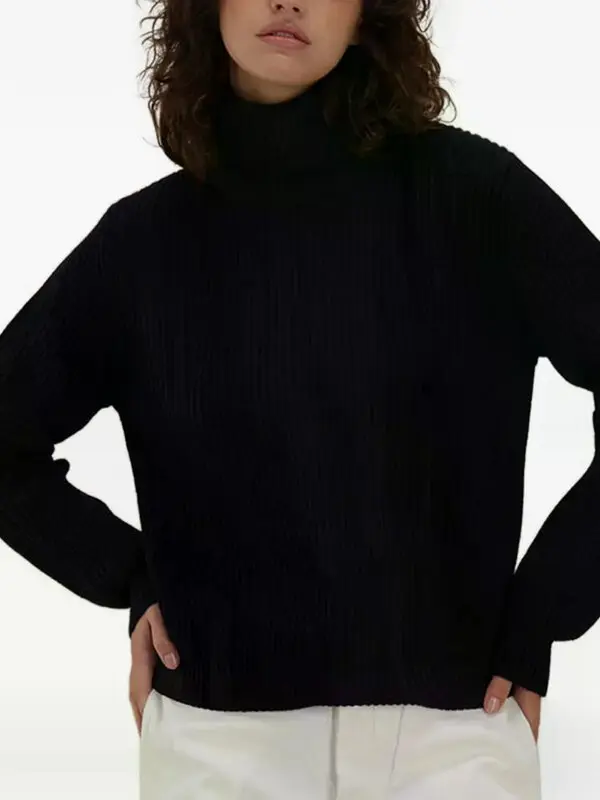 FORTELA Leona Turtleneck Sweater - Blue