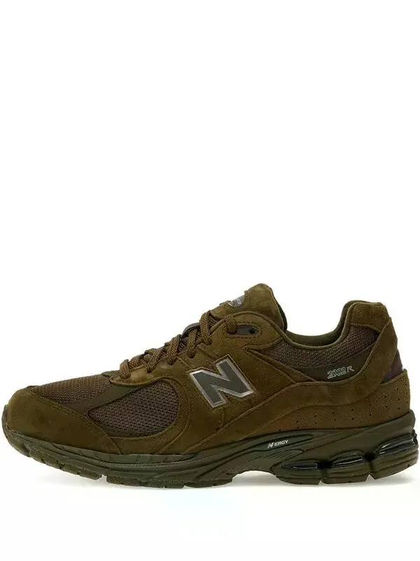 NEW BALANCE 2002r Sneakers - Brown