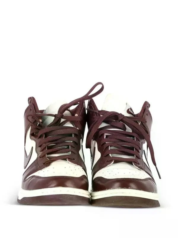 Nike Dunk High Sneakers
