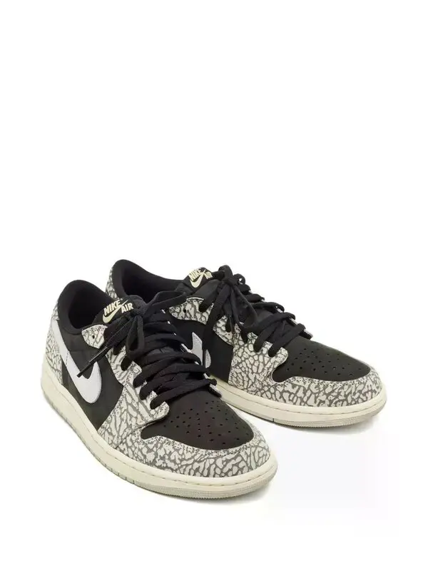 JORDAN Air 1 Retro Low Og Sneakers