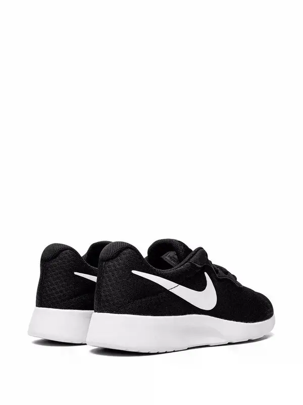 Nike Tanjun Low-top Sneakers - Black