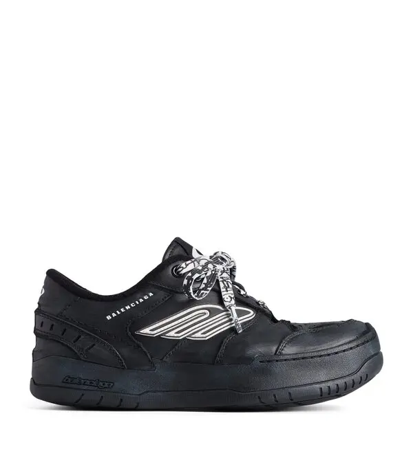 Balenciaga Leather Hamptons Platform Sneakers - Black