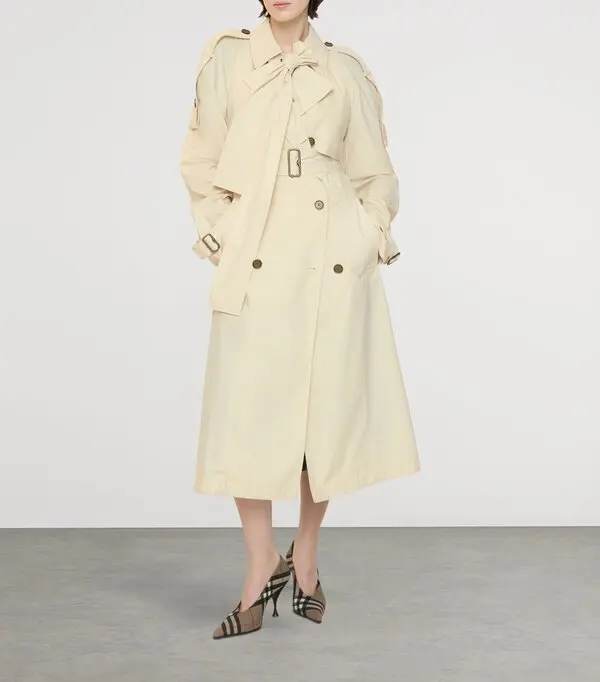 Burberry Trerose Trench Coat - Beige