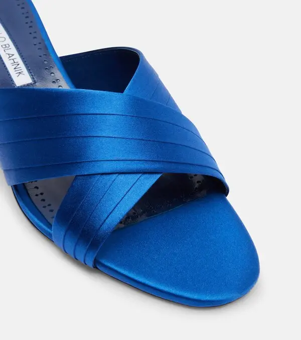 Manolo Blahnik Viera 50 Satin Mules - Blue