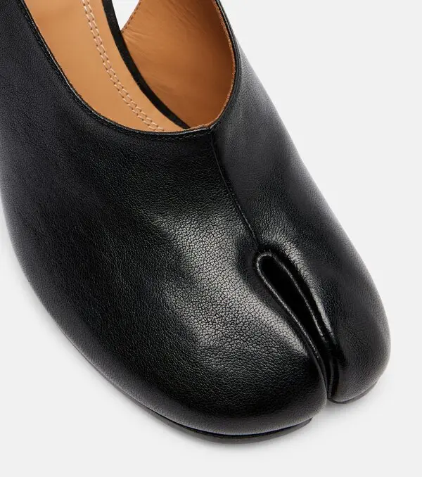 MAISON MARGIELA Leather Tabi Slingback Wedge Sandals - Black