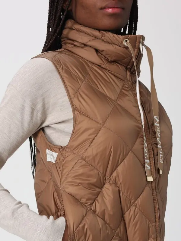 Max Mara Quilted Waistcoat - Beige