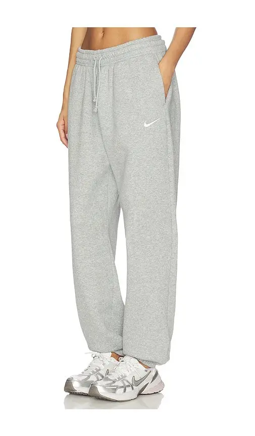 Nike High Waisted Oversized Sweatpant