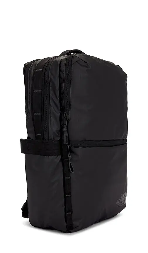 The North Face Base Camp Voyager Daypack - Tnf Black & Asphalt Grey