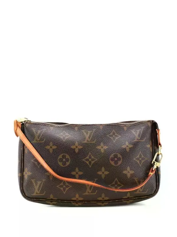 LOUIS VUITTON Pochette Accessoires Monogram Canvas Clutch