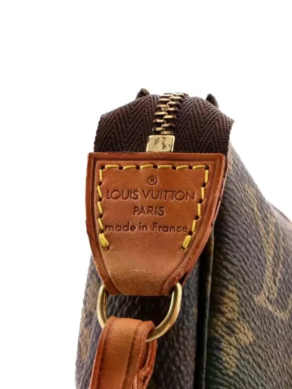 LOUIS VUITTON Monogram Canvas Pochette Accessoires - Brown