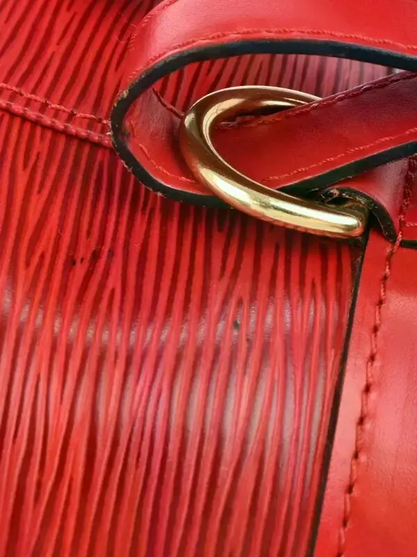 LOUIS VUITTON 1990s-2000s Mm Montsouris Monaco Textured Leather Backpack - Red