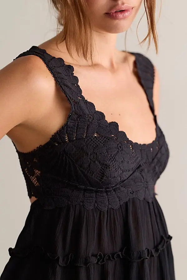 Free People Petal Party Cami - Black