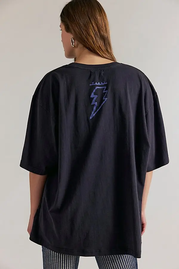 SABBI Graphic Oversized Tee