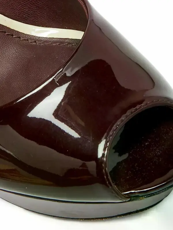 LOUIS VUITTON Oh Really! Peep-toe Leather Pumps