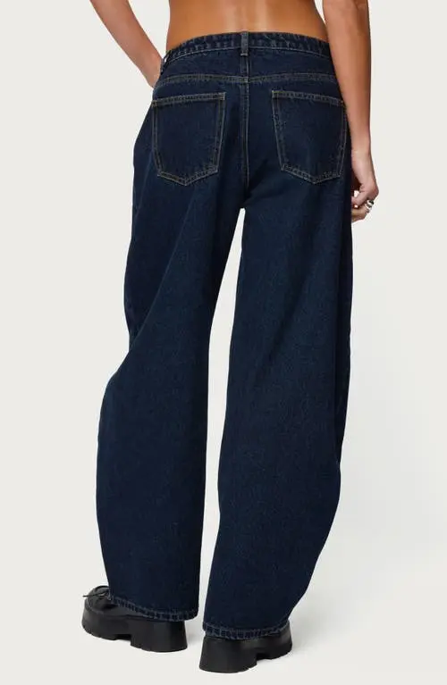 EDIKTED Jillian Low Rise Barrel Jeans