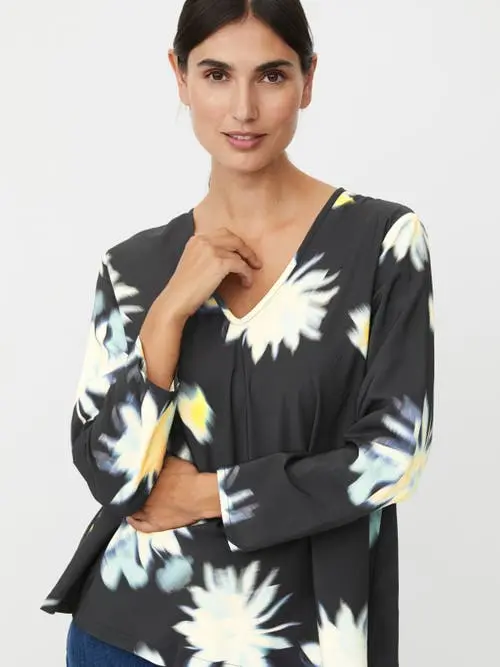 MASAI COPENHAGEN Kala Long Sleeve V-neck Blouse - Muted Lime