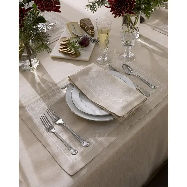 PRATESI Impero Oblong Tablecloth, 70 X 144 - Beige