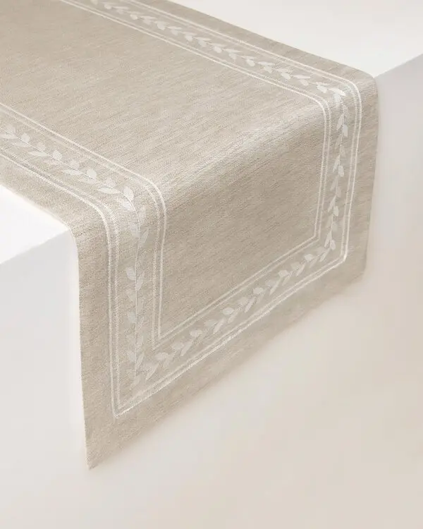 PRATESI Impero Table Runner, 15 X 90 - Beige