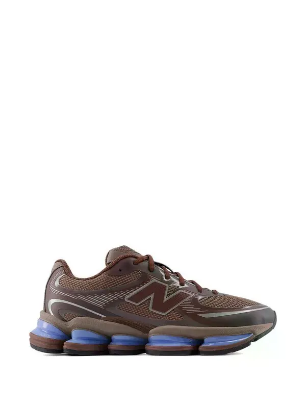 NEW BALANCE 2000 Pumpernickel Sneakers - Brown