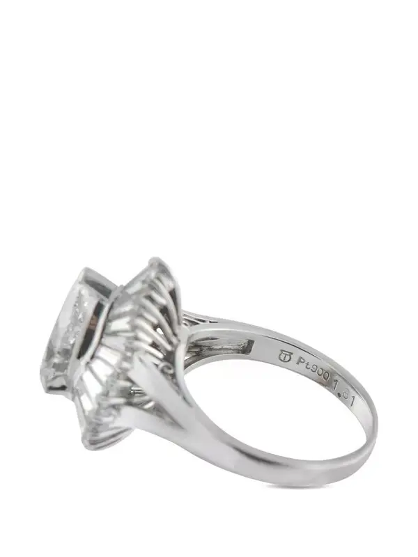 LB EXCLUSIVE Platinum And Diamond Ring