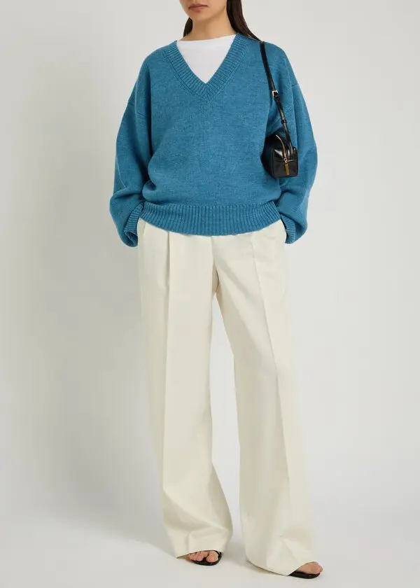 RÓHE V-neck Wool Jumper - Blue
