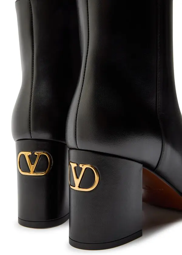 Valentino Garavani Fawcette Vlogo Leather Ankle Boots