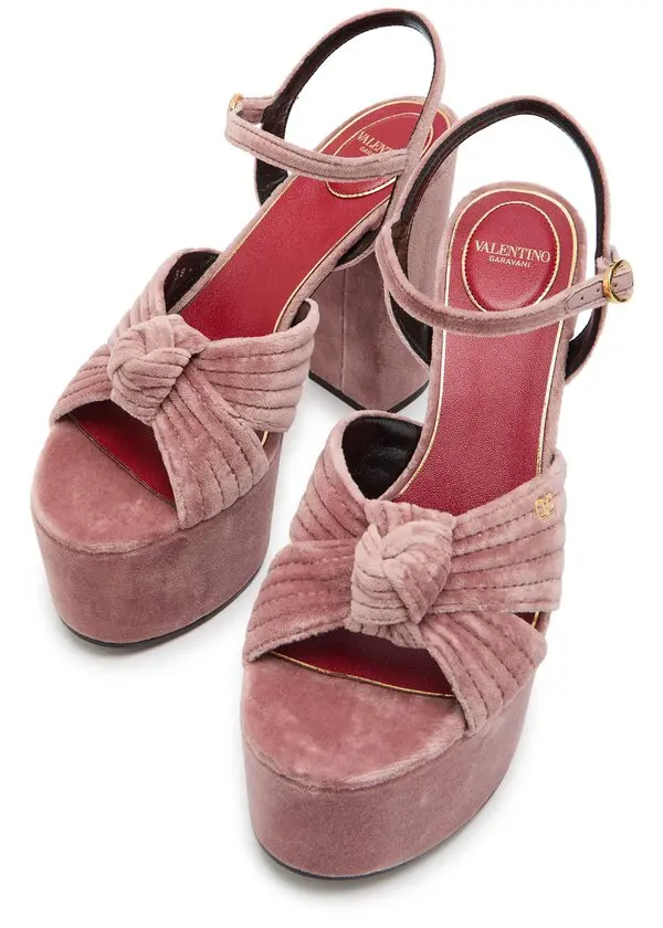 Valentino Garavani Crasher Vlogo Velvet Platform Sandals - Pink