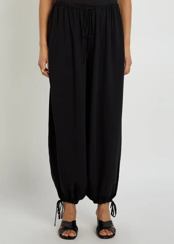 Tove Estelia Draped Barrel-leg Crepe Trousers - Black
