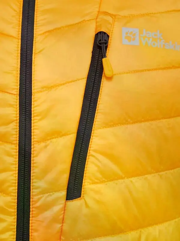 JACK WOLFSKIN Routeburn Quilted Zip Jacket
