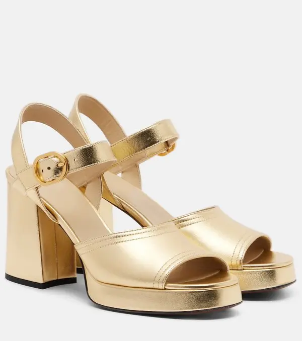 Valentino Garavani Vlogo Leather Sandals