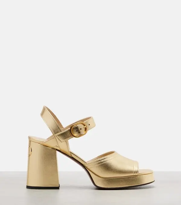 Valentino Garavani Vlogo Leather Sandals