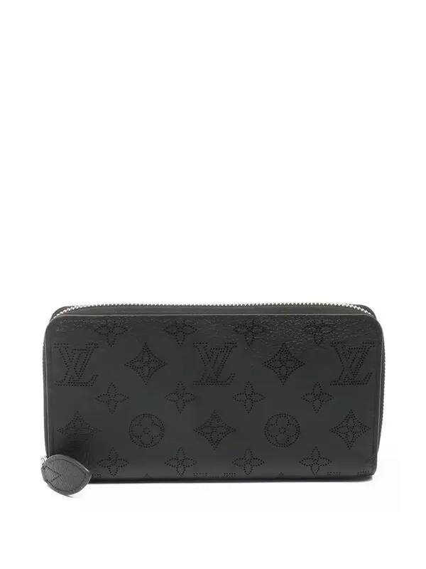 LOUIS VUITTON 2010s Leather Zip Wallet - Black
