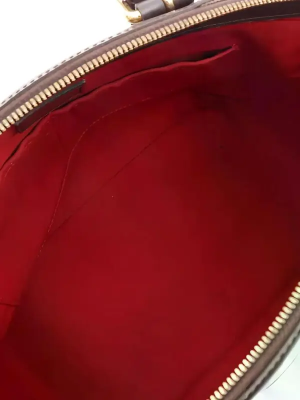 LOUIS VUITTON 2010 Verona Mm Tote