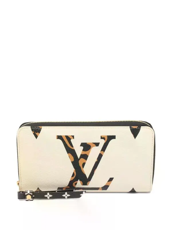 LOUIS VUITTON 2019 Zippy Zebra-print Wallet - Neutrals