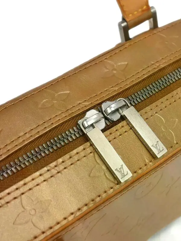 LOUIS VUITTON 2003 Shelton Monogram-embossed Mm Tote Bag - Brown