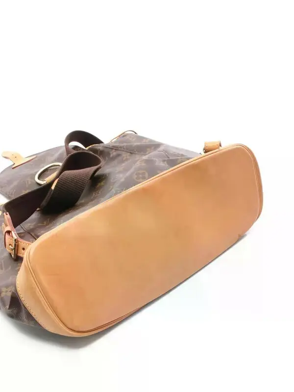 LOUIS VUITTON Montsouris Monogram Backpack - Brown
