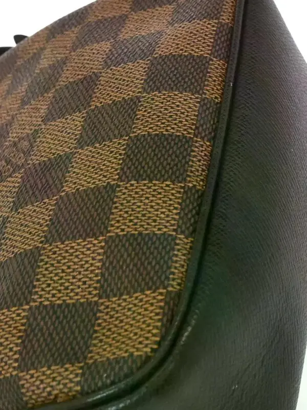 LOUIS VUITTON 1998 Damier Pattern Shoulder Bag