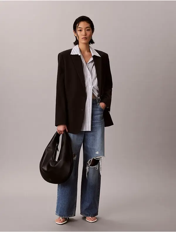 Calvin Klein Pebble Grain Crescent Shoulder Bag - Black