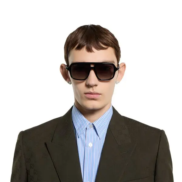 Gucci Oversize Navigator Sunglasses