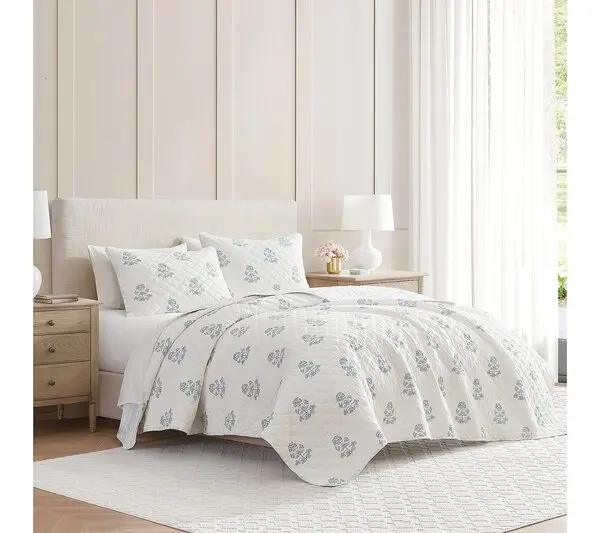 MARTHA STEWART Flower Block Blue Cotton King Qu Ilt Set - One-color