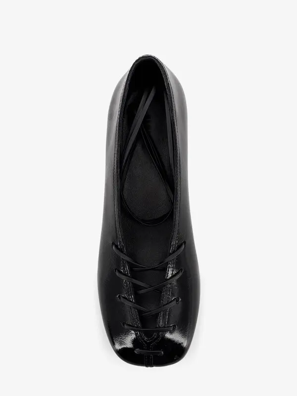 ALOHAS Bumi Patent Leather Lace-up Flats