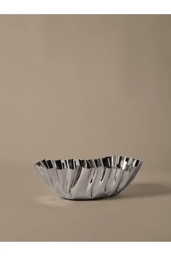FERM LIVING Tydra Bowl In Metallic Silver