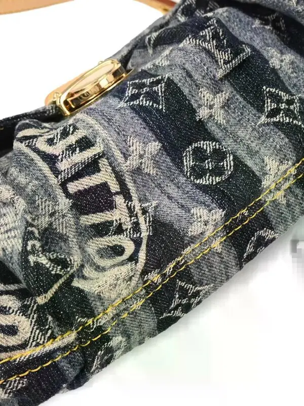 LOUIS VUITTON 2006 Mini Pleaty Raye Denim Tote Bag