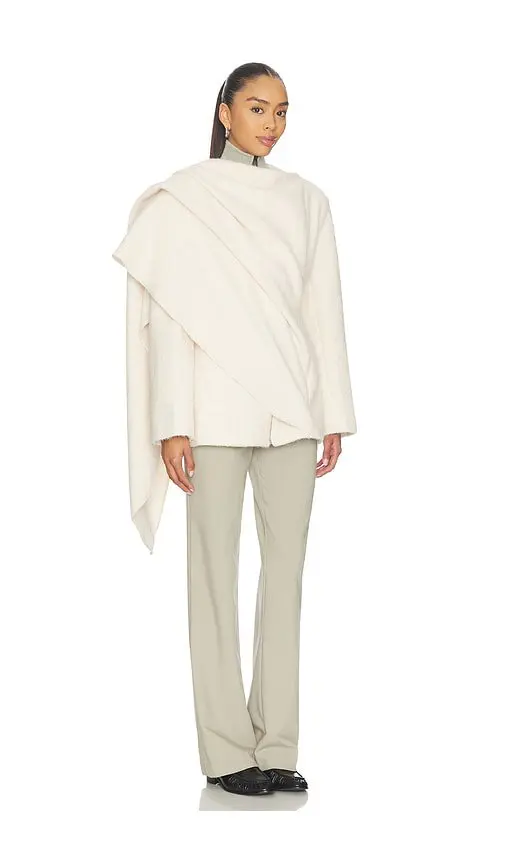 SELMACILEK Cape Coat