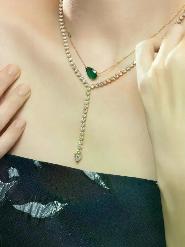 Shay East West Emerald Necklace - Gold