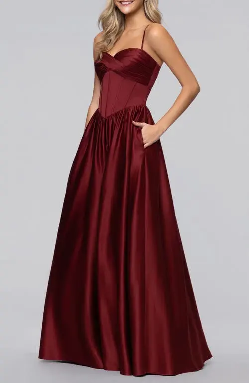BLONDIE NITES Basque Waist Satin Gown - Wine