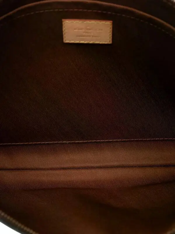LOUIS VUITTON 2018 Monogram Etui Voyage Mm Clutch - Brown
