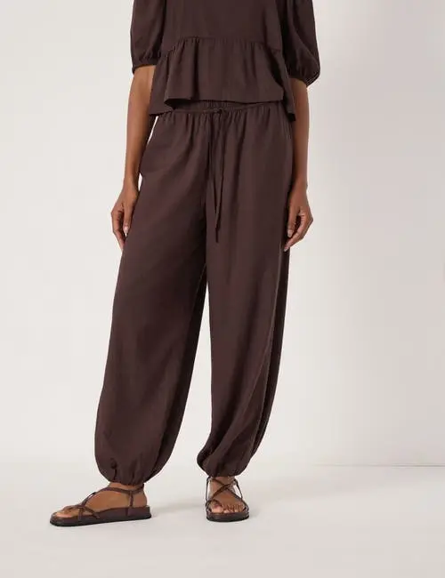 HUSH Tove Linen Balloon Beach Pants - Dark Brown