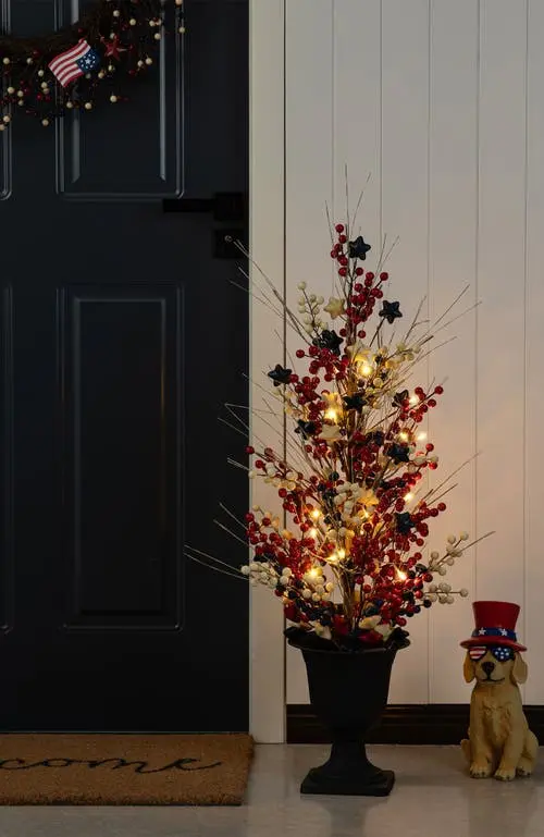 GLITZHOME 3ft Patriotic Americana Lighted Berry Stars Urn Porch Tree With Timer