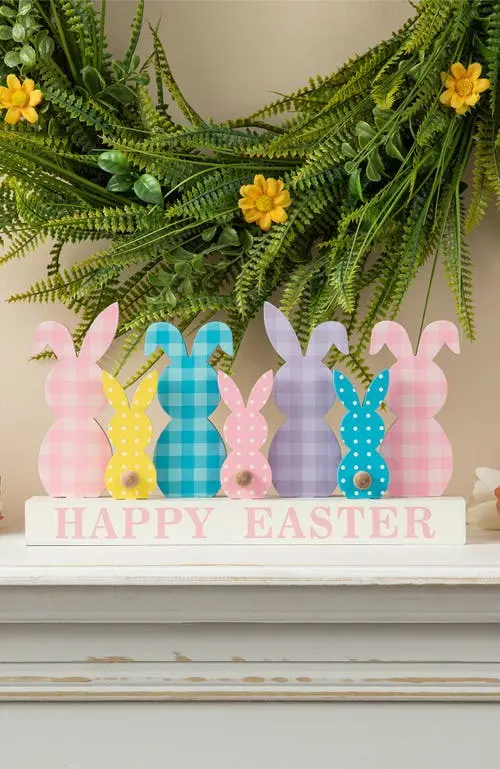 GLITZHOME Happy Easter Wooden Metal Tulips Bunny Family Table Decor
